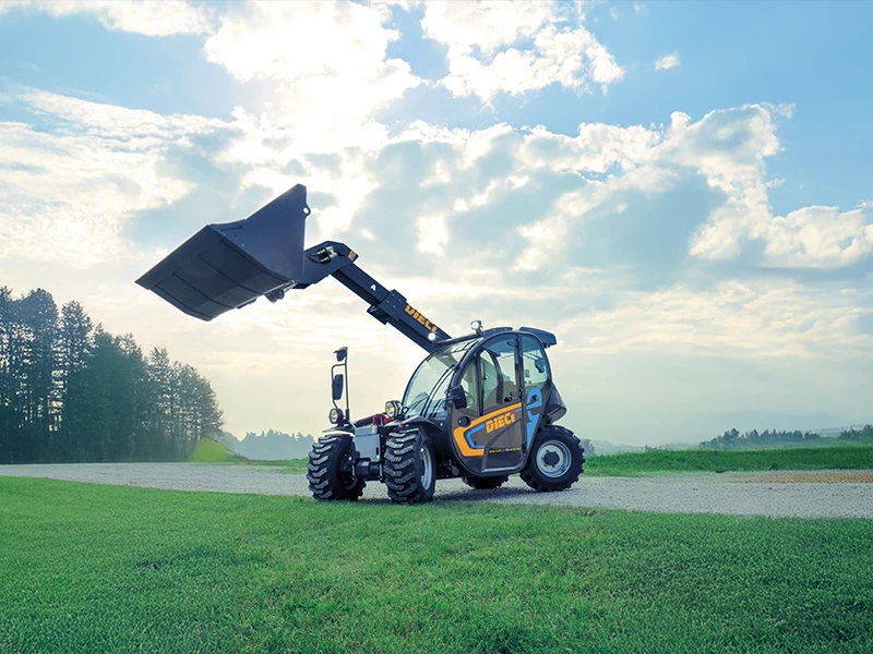 Full-electric telehandlers: the compact Dieci e-Smart range is born ...